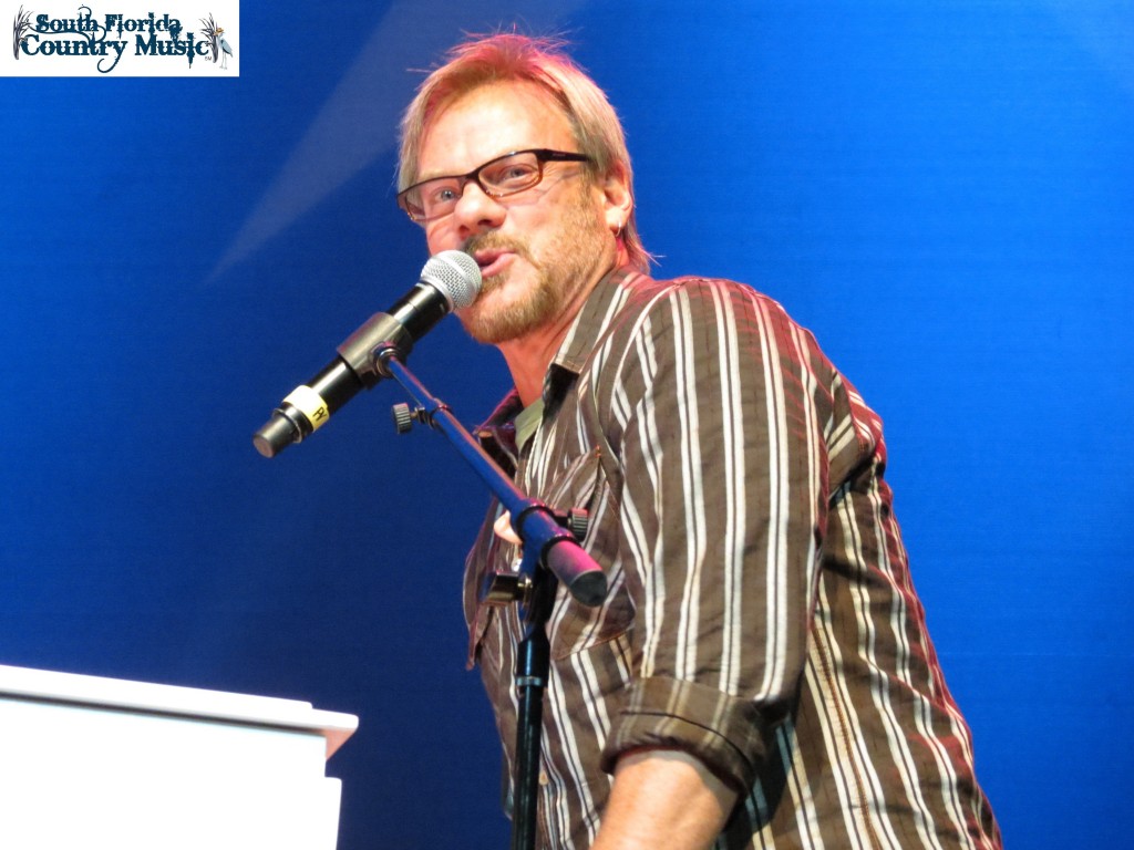 Lyric Video: “Love Is Alive” by Phil Vassar | South Florida Country Music